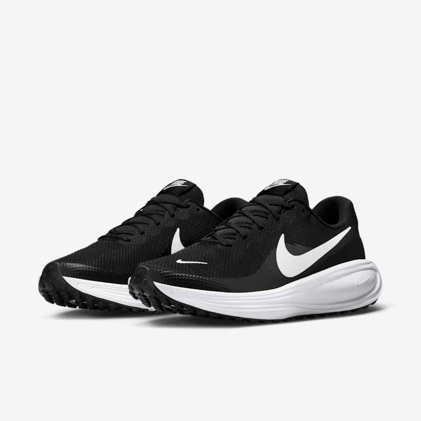 Giày Nike Revolution 8 Nam - Đen Trắng Chính Hãng | Myshoes.vn